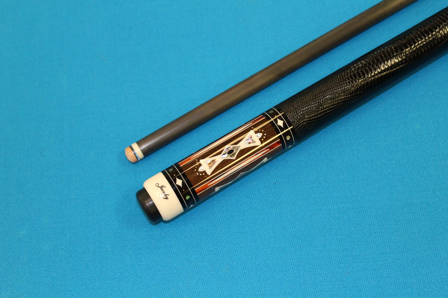 Jacoby Heritage Series L4 Pool Cue - The Billiard Store